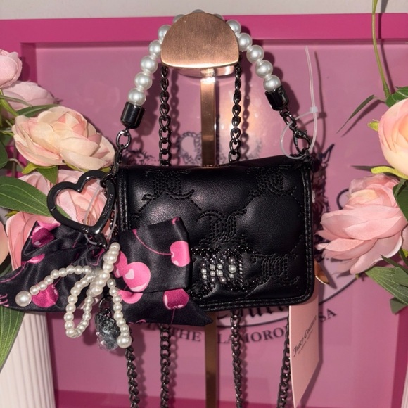 Juicy Couture | Bags | Juicy Couture Licorice Tie The Knot Wos Pearl ...